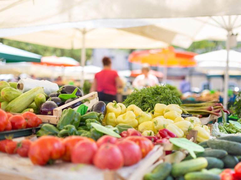10 Low-Waste Living Tips to Succeed at Sustainability - Low Impact Love